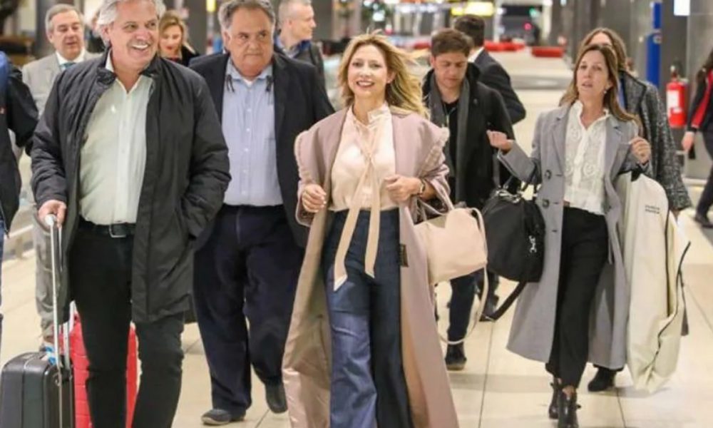 ¿Y si probás con un psicólogo, Alberto? - Laura Di Marco